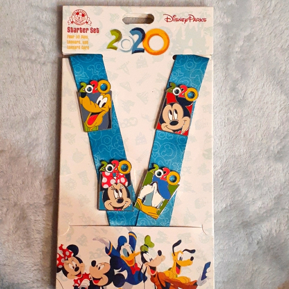 2020 Disney Parks Pin Starter Set - Gem